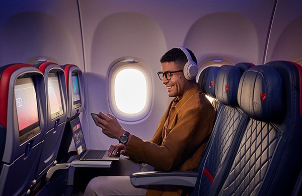 Delta delivers differentiated travel experiences with Adobe