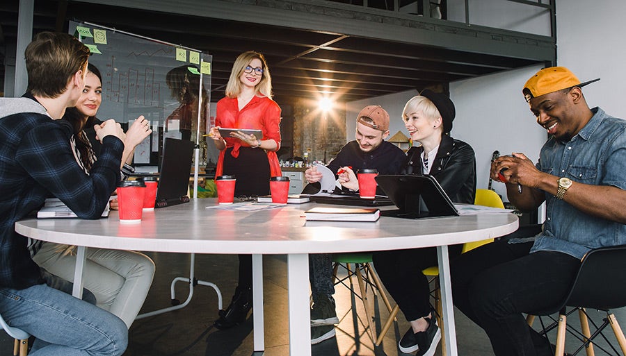 JLL crea flujos de trabajo creativos y eficientes con Adobe Workfront